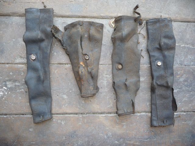 Leaf Spring Leather Gaiters - Lagonda Club